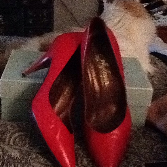 Aylema | Shoes | Vintage 8s Classic Red Leather Pump Heel | Poshmark